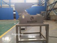 China 0.5 To 20mm Powder Crusher Machine Small Granules Making Licorice for sale