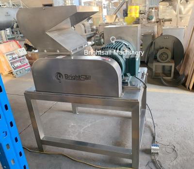 China BSC Series Liquiritia Flour Grinder Machine 80-1500kg Per Hour for Granules Making for sale