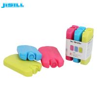 China Mini Ice Packs with hard shell HDPE material reusable cooling gel packs ideal for lunch bags frozen food and medical cold storage for sale