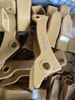 China Komatsu Bulldozer  Ripper Guards  And Protectors 195-78-21320 For D85 D155 D275 D355 for sale