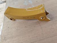 China Komatsu Bulldozer  Ripper Guards  And Protectors 195-78-21320 For D85 D155 D275 D355 for sale