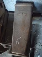 China Wear Parts 4T5502 Bucket Ripper Teeth For Bulldozer D9 D10 for sale
