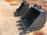 China JCB JS130 Excavator Rock Bucket With Bucket Teeth And Pins Adapter Side Cutters for sale