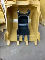 China Excavator Rock Bucket With Teeth , Wheel Loader Bucket For Mining for sale