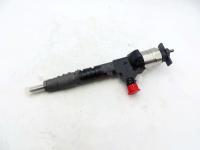 China High Speed Steel Diesel Engine Injector 095000-9680 For KUBOTA V6108 1J520-53050 for sale
