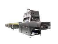 China 400mm Chocolate Enrober Machine with 10m Cooling Tunnel - 200-300 kg/hour Production Capacity for sale