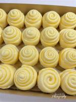 China Stainless Steel Automatic Egg Brushing Machine 5-8 Tray/Min 220V for Cookie Production for sale