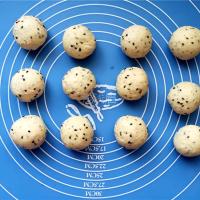 China Papa Six Rows Glutinous Rice Ball Making Machine 4.5KW 2550×1350×1580mm for 200-250 Pcs/Min Production for sale