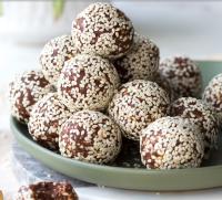 China Papa Automatic Date Sesame Ball Production Line - 100,000+ Balls Daily Capacity with 70% Labor Reduction for sale