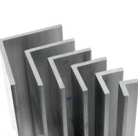 China Durable Stainless Steel Angle SS 201 304 304L 316 316L 310S 2-26mm Thick for sale