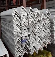 China 304 304L 316 316L Stainless Steel Angle For Engineering Structures for sale