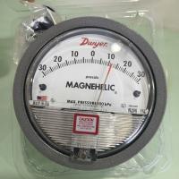 China Dwyer Magnehelic 2300-60PA Differential Pressure Gage with 60-0-60 Pa Range, ±2% Accuracy, and IP67 Enclosure for sale