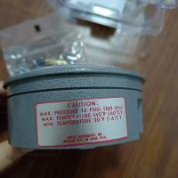 China Dwyer Series 2000 Magnehelic Differential Pressure Gauge with 0-60 in w.c. Range ±2% Accuracy and 1/8 NPT Connection for sale