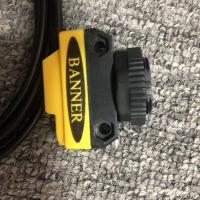China Banner QS18VP6D Diffuse Photoelectric Sensor with 450 mm Sensing Range IP67 NEMA 6 Rated and Complementary PNP Output for sale