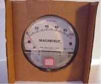 China Dwyer Series 2000 All Stainless Steel Digital Magnehelic Gauge (0–2 kPa) for sale