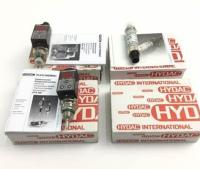 China HYDAC ETS 326-3-100-000 Electronic Temperature Switch for Industrial Applications with Compact Size and CE Certification for sale