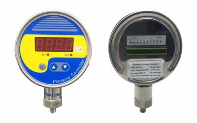 China High Precision Digital Pressure Gauge IP65 24V 4 - 20mA 0.56 Inch LED Display for sale