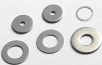 China Custom Size Galvanizde Steel Flat Washers / Round Plain Washer DIN125 DIN9021 for sale