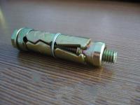 China 4.8  8.8 Grade Expansion Sleeve Concrete Fixing Bolts 3PCS With Yellow Color for sale