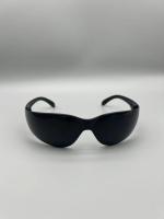 China Unisex Anti Scratch Safety Glasses Sand And Dust Prevention Eye Protection Eyewear for sale
