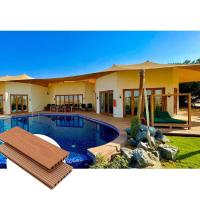 China Anti Mildew Hollow Core Composite Decking CNAS Woodgrain Color for sale