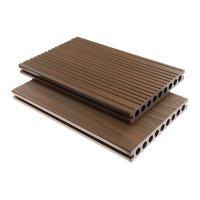 China Encapsulated Composite Capped Pvc Decking Fade Resistant Low Maintenance for sale