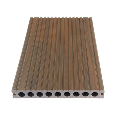 China Rot Proof Easy Clean Composite Capped Decking Mold Proof for sale