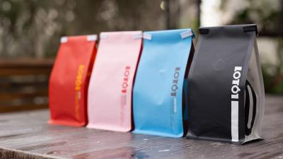 China Custom Gravure Printing Plastic Flat Bottom Pouch Moisture Proof for sale