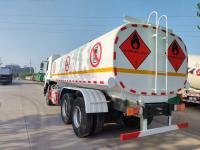 China 20000L HOWO Sinotruk 6x4 Carbon Steel Fuel Tank Truck 380HP Diesel Tanker for sale
