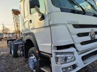 China HOWO 6x4 375-430hp Manual Tractor Truck 400L Fuel Tank Euro II-V for sale