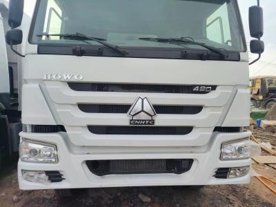 China Sinotruk HOWO 6x4 Tractor Truck 420hp Manual Transmission 12.00R20 Tire Heavy Duty for sale