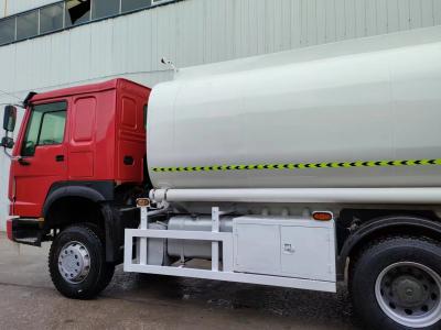 China Sinotruck HOWO 6x4 35000L Fuel Tank Truck 10 Wheels Diesel Oil Tanker with DOT Certification for sale