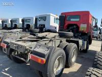 China Used Sinotruk HOWO 6x4 Tractor Truck 351-450hp Euro 2 Diesel Manual 10-Speed for sale