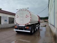 China HOWO 6x4 8x4 28 Cbm 400HP Fuel Tanker Truck Diesel Gasoline Water Oil Tank for sale