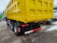 China Sinotruk HOWO 6x4 Used Dump Truck 320-450hp Right Hand Drive 30-40T Load for sale