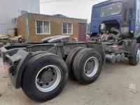 China Sinotruk Howo 6x4 Tractor Truck 375HP Heavy Duty Truck Head with 400L Fuel Tank for sale