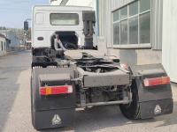 China HOWO T7 A7 FAW Sitrak CNG 6x4 Tractor Truck 375-430hp Euro II-V GCC Tire Certified for sale