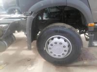 China Sinotruk HOWO T7H 6x4 430HP Container Cargo Tractor Head Truck for Hauling for sale