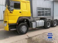 China Sinotruk HOWO 6x4 Used Tractor Truck 336HP Euro 2 30 Ton GVW Yellow for sale