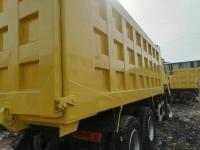 China Sinotruk HOWO 6x4 Yellow Dump Truck 371hp Manual Transmission 30-40T Load Capacity for sale