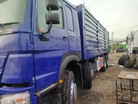 China Sinotruk HOWO 8x4 Blue Used Box Truck 351-420hp Euro 2 12-Speed Manual 41-50T Load Capacity for sale