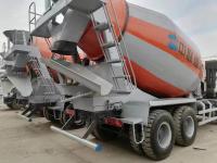 China Sinotruk HOWO 6x4 Used Mixing Tanker Truck 8500x2500x3600mm 351-450hp for sale