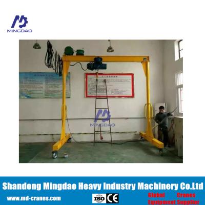 China 2000kg Lift Capacity Hand Push Wheels Running Mini Mobile Gantry Crane, Small Mobile Crane for Wholesale for sale