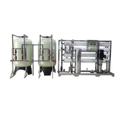 China Stainless Steel 304 Seawater Desalination Equipment 220V 380V Custom Voltage RO System for sale