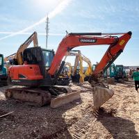 China Earthmoving Used Excavator Korea Mini Doosan Dx60 Used Micro Digger 6 Ton for sale