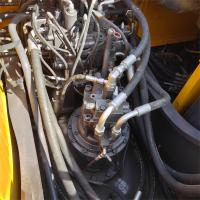 China Track Earthmoving EC220D Used Volvo Excavators Medium Size 22 Ton for sale