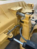 China 2023 Year CAT D6K Used Bulldozer Second Hand Heavy Equipment Machine for sale