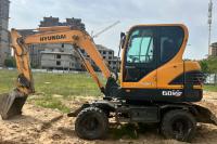 China Good Condition 6 Ton Used Excavator Hyundai Wheel Excavator 60VS On Sale for sale