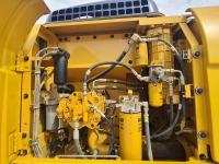 China Used CAT 323 Heavy Excavators 23 Ton Municipal Engineering Original Secondhand Digger for sale