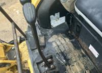 China 3 Ton Original Brand CAT 303 Mini Excavators Secondhand Digger With Push Shovel for sale